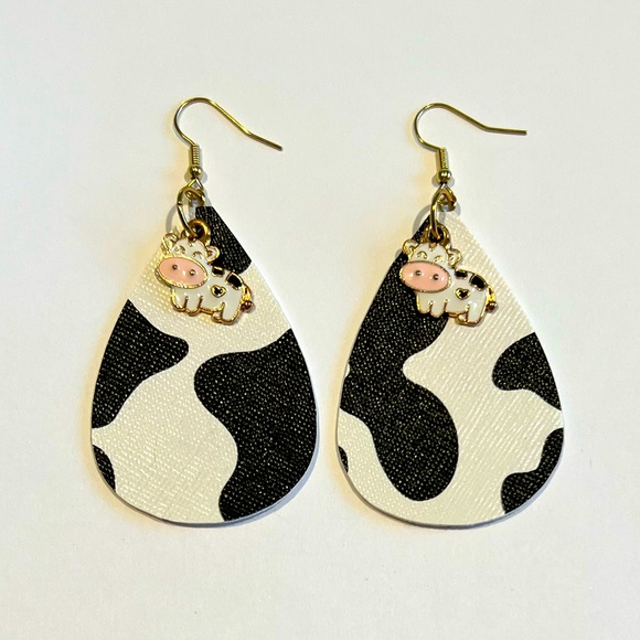 Dynamic Duo Designs | Jewelry | Cow Print Teardrop Faux Leather ...